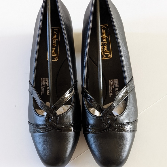 Comfort well | Shoes | New Black Comfort Pumps By Comfort Well By ...